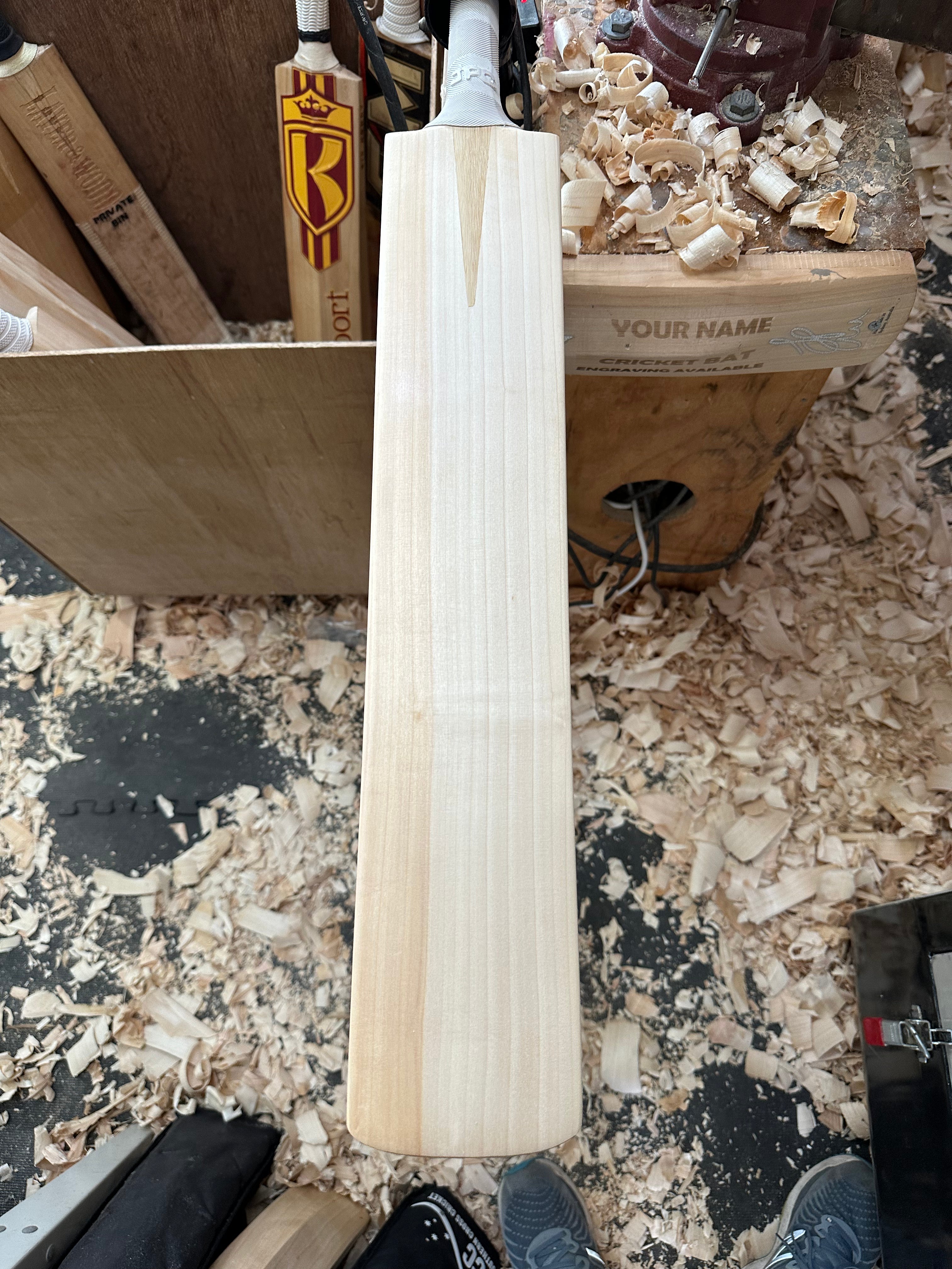 Professional Plus Pre-Made bats – JPGavan